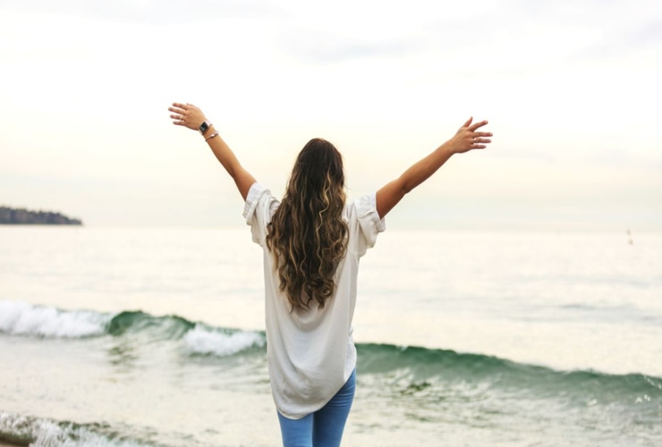 Como praticar o desapego e viver de forma mais plena